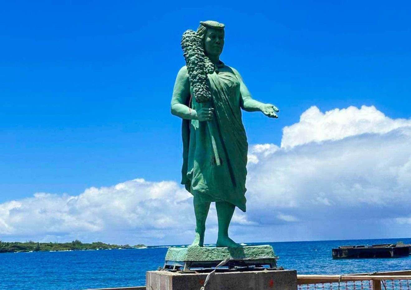 Ka’ahumanu Monument : A Tribute to Hawaiian Royalty | SculptureSense